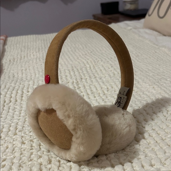 UGG | Accessories | Ugg Cozy Tan And Cream Ear Muffs | Poshmark